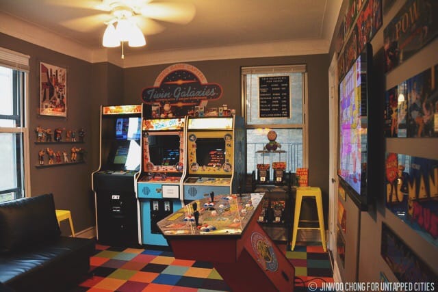 Daily What?! See the NYC Bedroom Converted into a $32,000 80s-Style ...