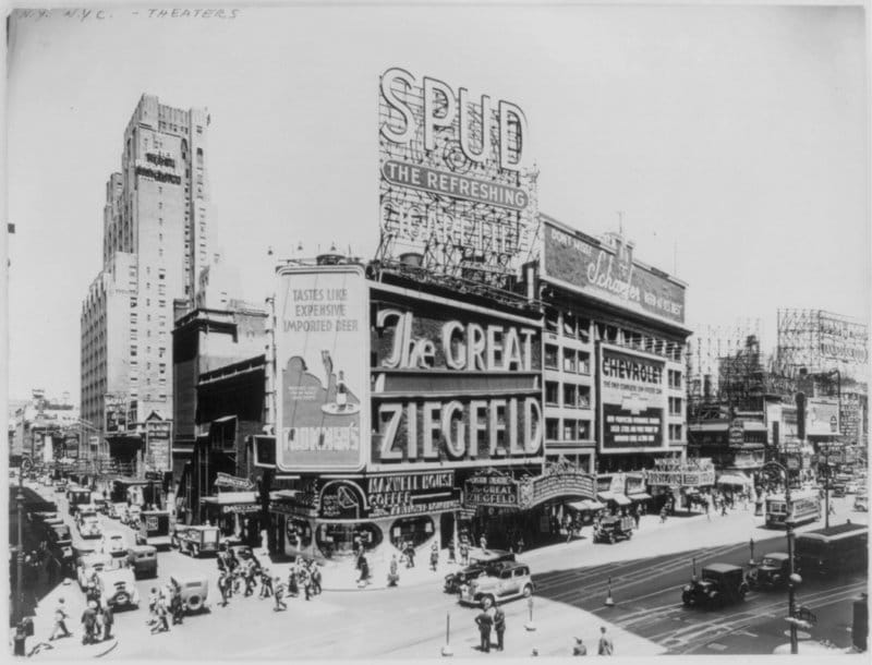 Today in NYC History: The Famed Ziegfeld Follies Premier On the Roof of ...