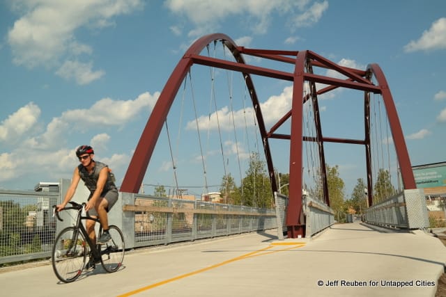 The 606: Chicago's Answer to the High Line Provides a Window onto the ...