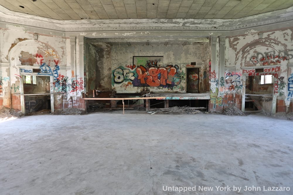 Inside the Abandoned Saratoga County Homestead Tuberculosis Hospital ...