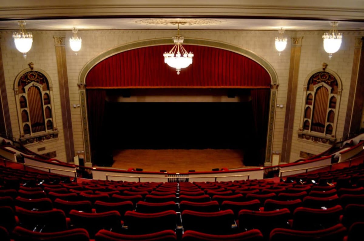 Inside The Town Hall, a Times Square Theater Founded by Suffragists ...