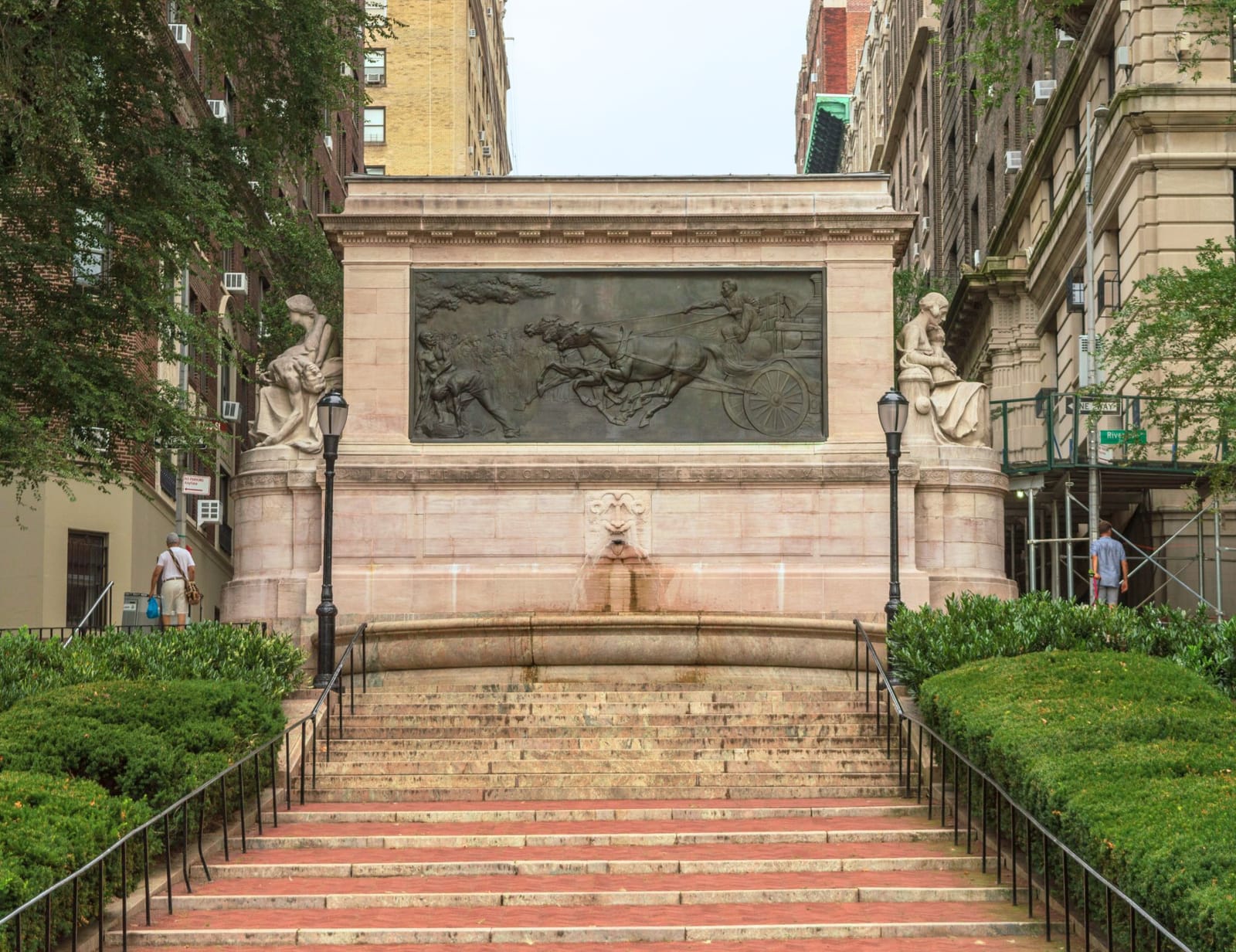 Secrets of Riverside Drive Tour