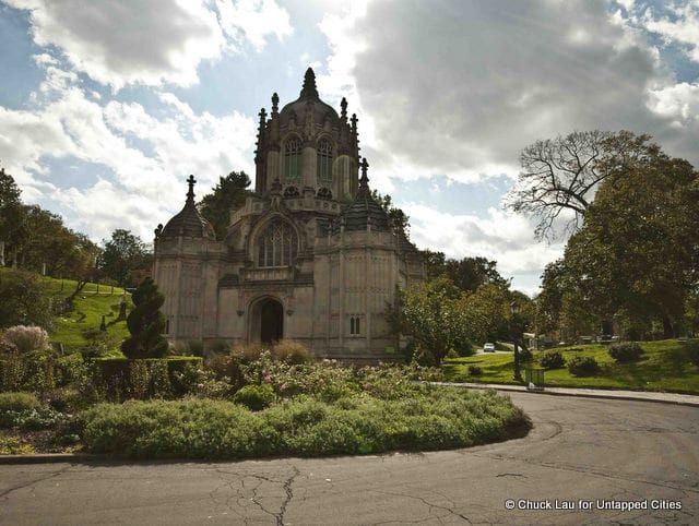 IN PICTURES: OHNY - The Green-Wood Cemetery Open House