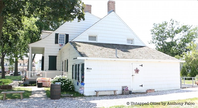Video: Exclusive Look Inside the Historic Lott House in Brooklyn ...