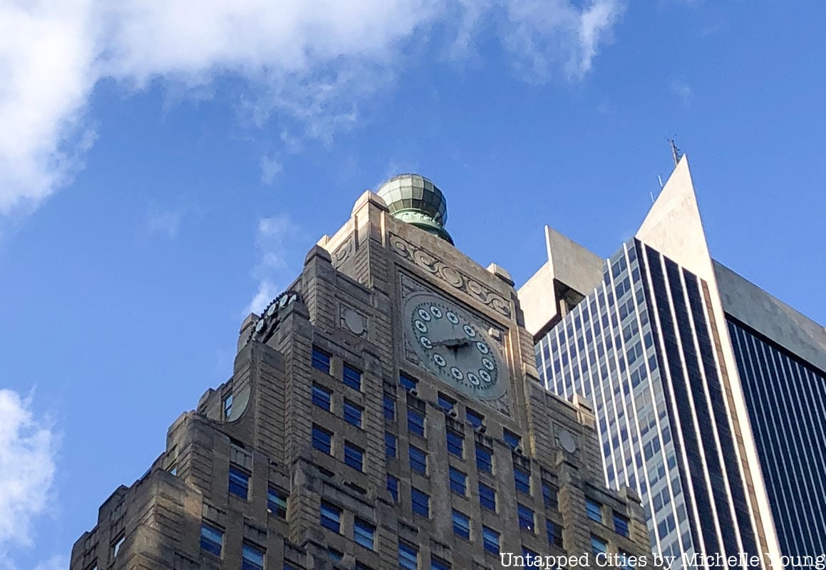 Photos Atop the Globe and Clocktower of the Paramount Building in Times ...