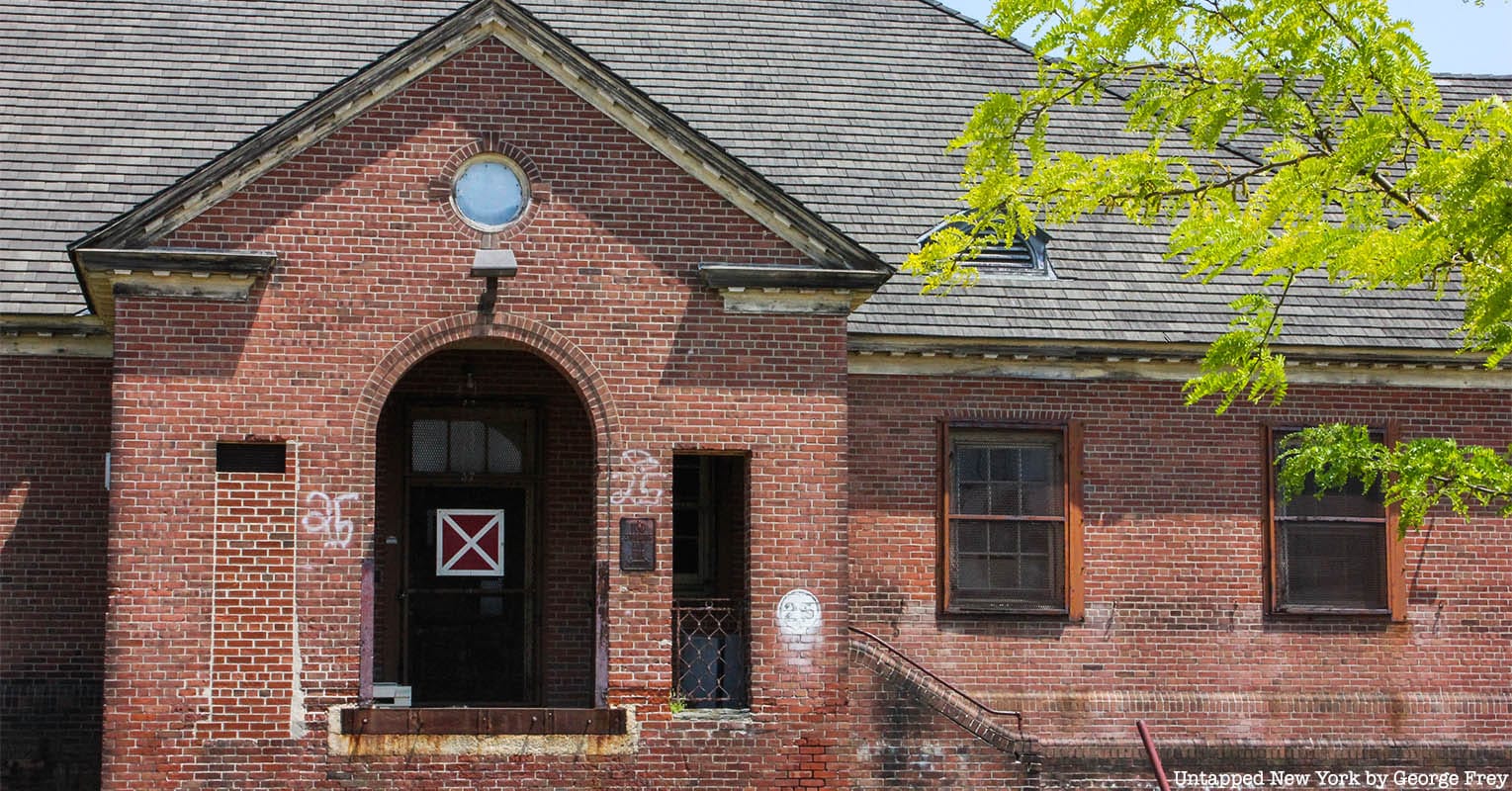 What's Left of Abandoned Willowbrook State School Now on Staten Island ...