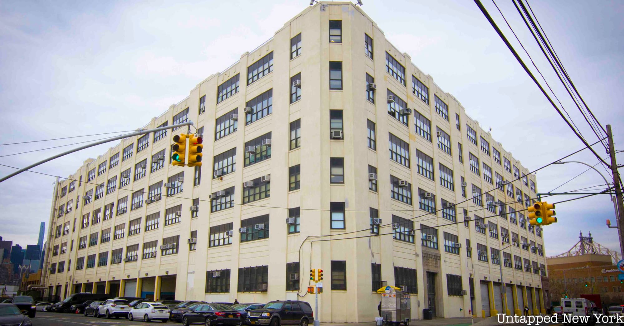 Inside NYC's Little-Known Department of Education Building - Untapped ...