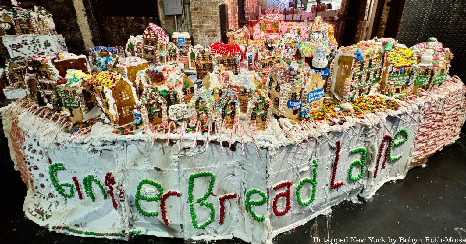 Make Your Own Gingerbread House with the Creator of Gingerbread Lane ...