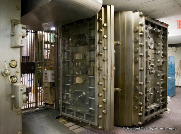 6 Underground Vaults of NYC: Federal Reserve Gold Vault, Archaeological ...