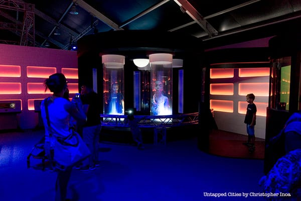 "Star Trek: The Starfleet Academy Experience" at NYC's Intrepid Museum ...