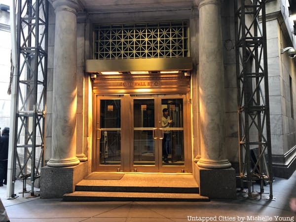 Photos Behind the Scenes Inside the New York Stock Exchange - Untapped ...