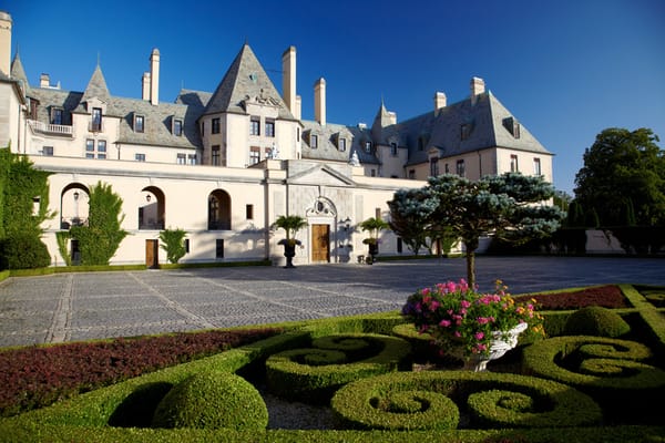 The Top 10 Secrets of OHEKA CASTLE - Untapped New York