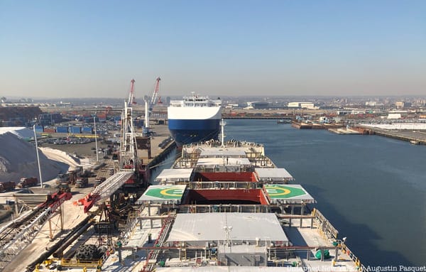 Top 10 Secrets Of The Port Newark-Elizabeth Marine Terminal - Untapped ...