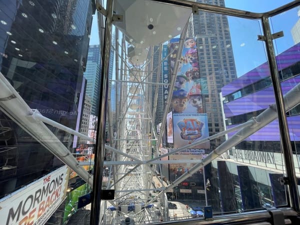 Photos: Times Square Ferris Wheel Pops Up for a Limited Time - Untapped ...