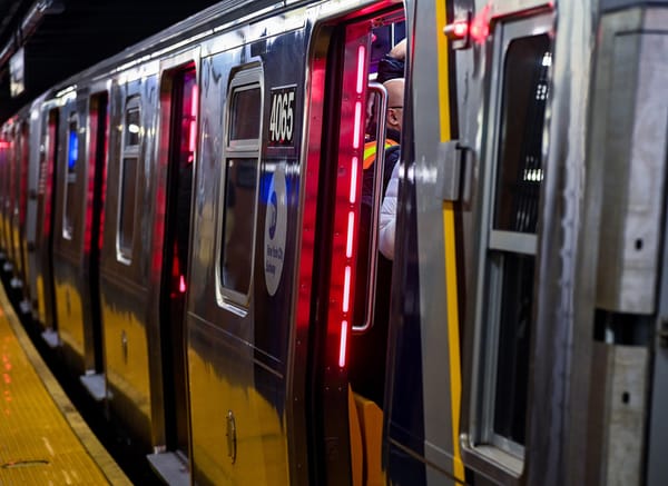 New R211 Subway Cars Roll Out in NYC - Untapped New York