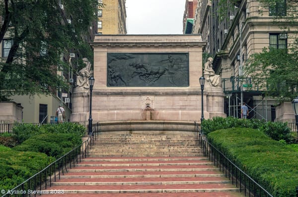 New Tour Uncovers the Hidden Gems of Riverside Drive - Untapped New York