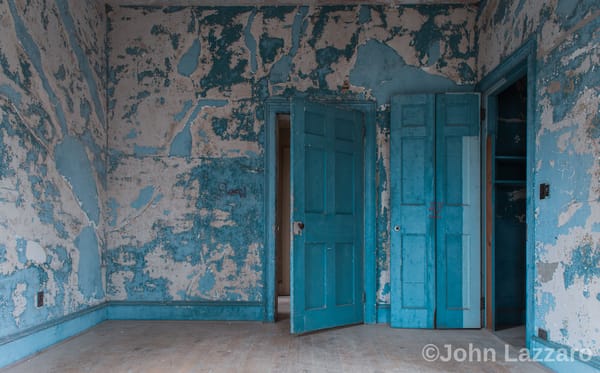 Inside the Formerly Abandoned Dr. Oliver Bronson House of Hudson, New ...